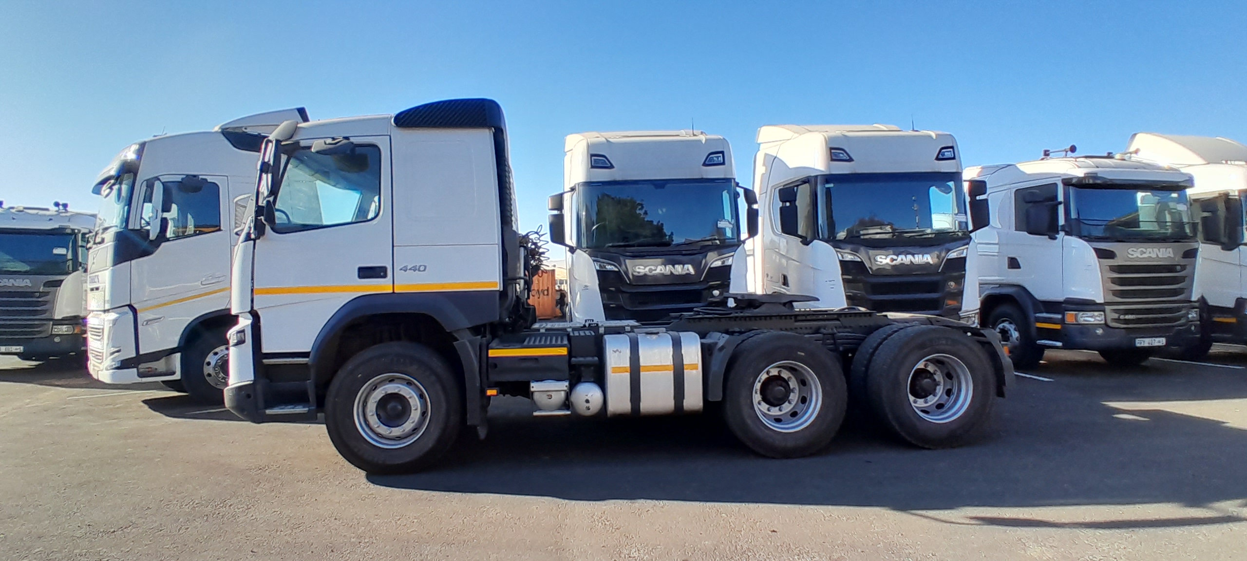 2020 Volvo FMX 440 - Tommy's Trucks