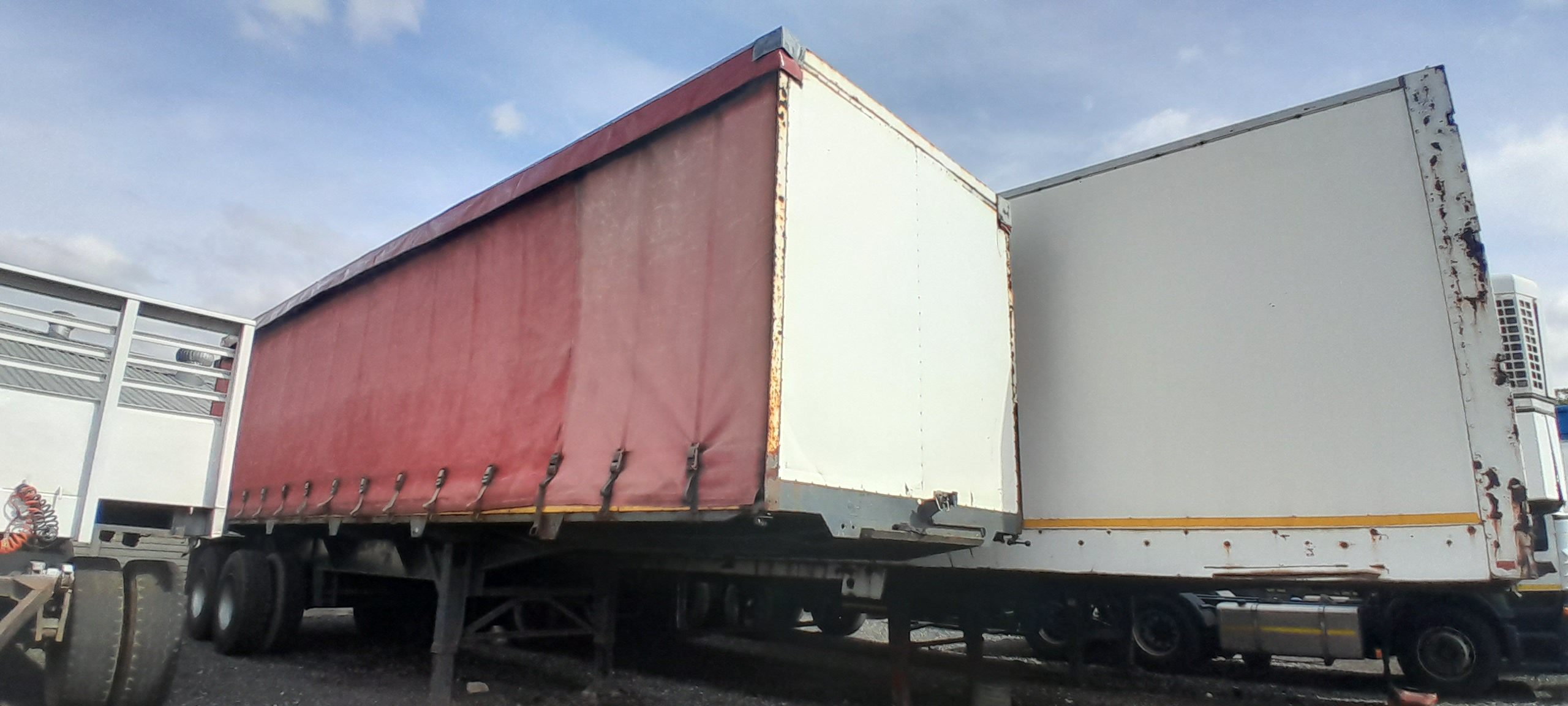 1994 Serco Side Curtain Trailer - Tommy's Trucks